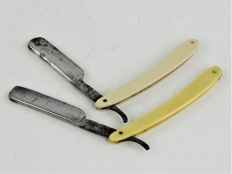 Duo antieke scheermessen (Kikuth - Solingen) - Kringwinkel